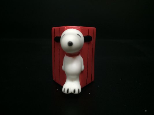 Snooby Vinyl pencil Plastic Daily Productwith a white house red roof pencil sharpener for children made of PVC supplier