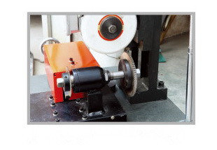 Automatic Teeth Saw Blade Grinding Machine For Drawing Gear 500kg