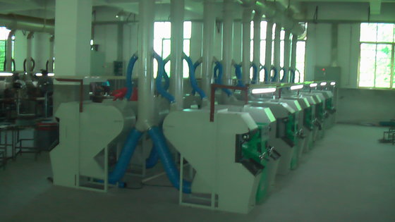 Scroll Dry Type Industrial Dust Collection System  , Strong Suction Cyclone Dust Collector 1650x1650x3900mm