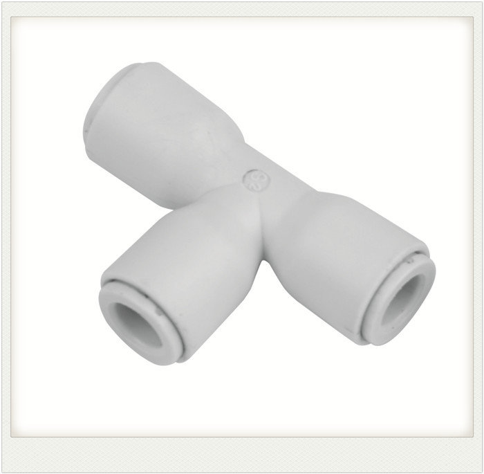 Union T Water Hose Connector Plastic Push Fit Fittings in Pure Water Applications