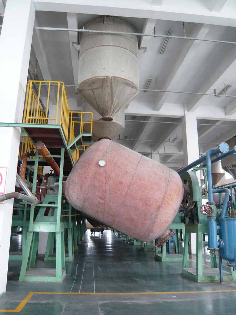 JIANGYIN JINYAN CHEMICAL FIBER CO., LTD. factory production line