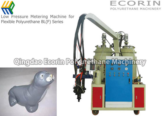 Soft Toy / Backrest Making Polyurethane Foam Injection Machine VFD Output Adjusted