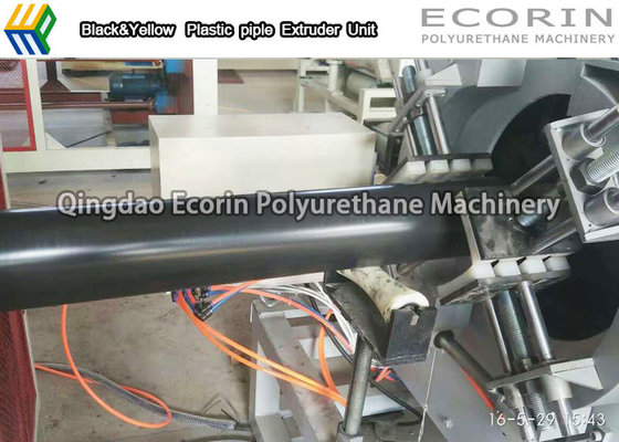 Efficient Insulating Pipe Plastic Extruder Machine For HDPE Pipe Vacuum Sizing