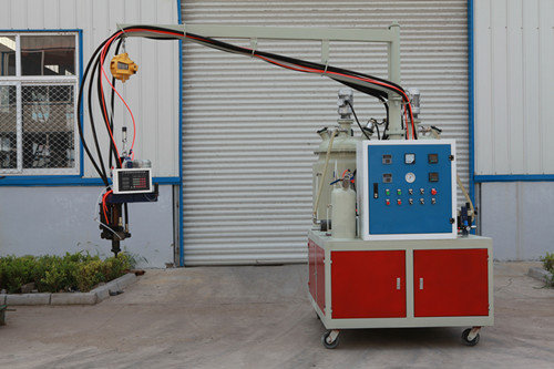 Low pressure metering polyurethane picture/photo frame making machine