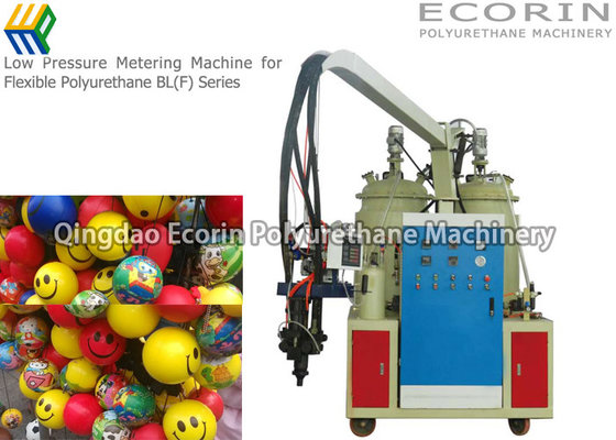 16.6 Gs / Min Polyurethane Mix And Pour Foam Machine For Backrest Mixing Head