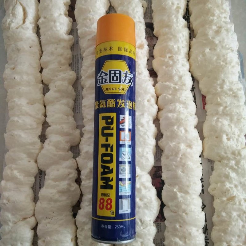 Waterproof Exterior Polyurethane Foam Filler / Foam Hole Filler Fast Drying