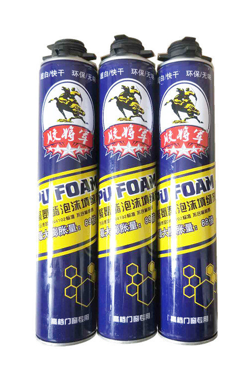 Gun Type Polyurethane Spray Adhesive / Spray Foam Wood Filler White Color