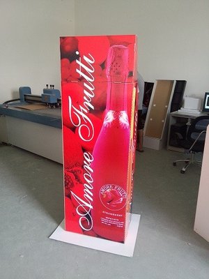 Red wine cardboard floor displays vodka pop display rack liquor retail pop shelf supplier