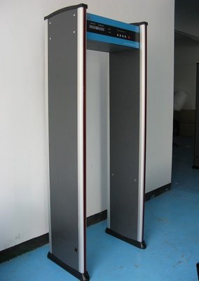 Led Display Screen Walk Through Metal Detector For Airport / Bank / Gymnasiums