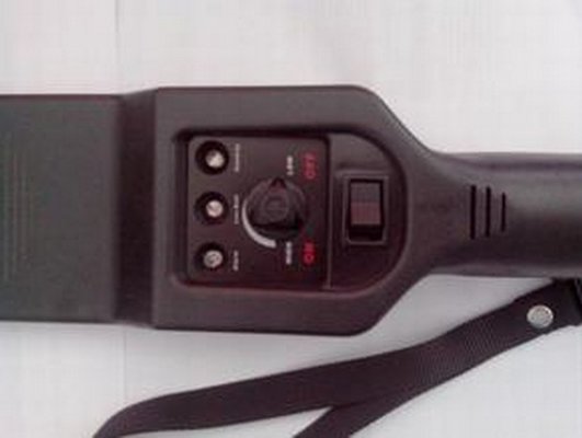 High Sensitivity Portable Metal Detector IP64 / underground metal detector