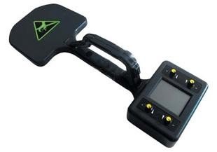 Long range metal detectors with good discrimination ability and wide detection range