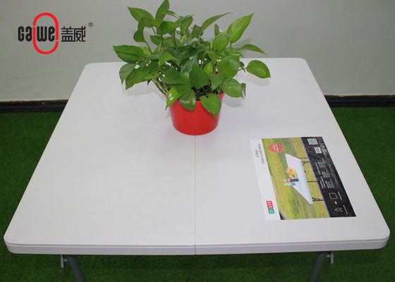 Lightweight Long Plastic Folding Table For Balcony Durable Withe Color