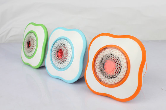 Waterproof Rechargeable Bluetooth Speakers 3.5mm Stereo For IPhone / iPad