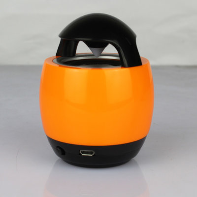 V3.0 EDR Rechargeable Bluetooth Speakers Round Shape In Orange