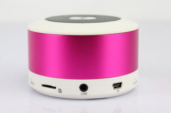 Cylindrical Wireless Portable Bluetooth Speakers For Cell Phones