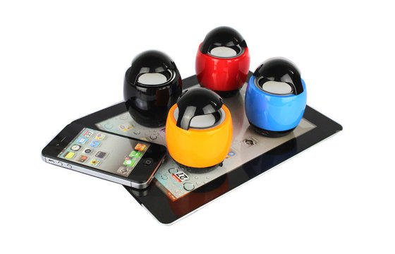 V3.0 EDR Rechargeable Bluetooth Speakers Round Shape In Orange