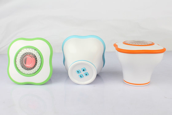 Waterproof Rechargeable Bluetooth Speakers 3.5mm Stereo For IPhone / iPad