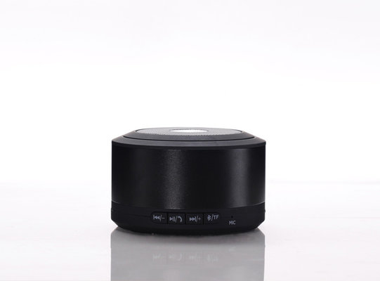 Hands free small bluetooth speakers with siri function / FM Optional