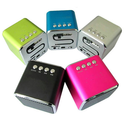 External Wireless Cell Phone Speakers Green For iPad / iPod