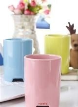 Rechargeable Battery powered LED bluetooth candle speaker Of Plastic body