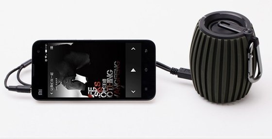 Black Mini Cell Phone Bluetooth Speakers / Wireless Cell Phone Speaker