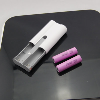 Rechangeable Portable Mobile Power Bank With 18650 Battery Iphone4 / S , iphone5