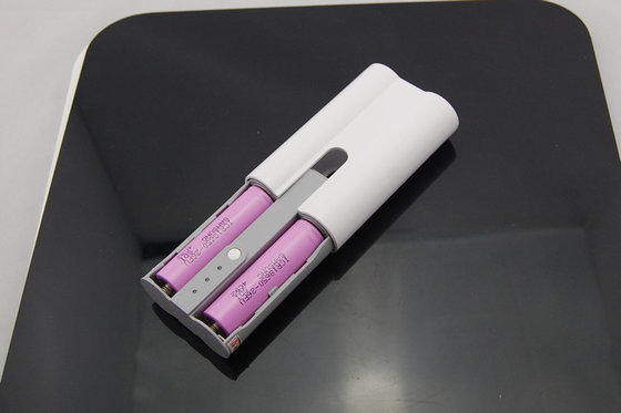 Rechangeable Portable Mobile Power Bank With 18650 Battery Iphone4 / S , iphone5
