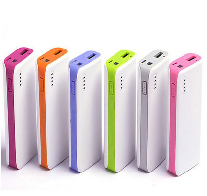 ultra thin wallet power bank smart FCC With Led Flashlight , universal