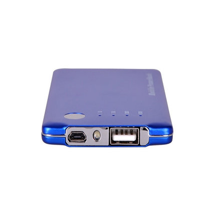 Blue Portable Ultra Thin Power Bank Aluminium Polymer lithium - ion