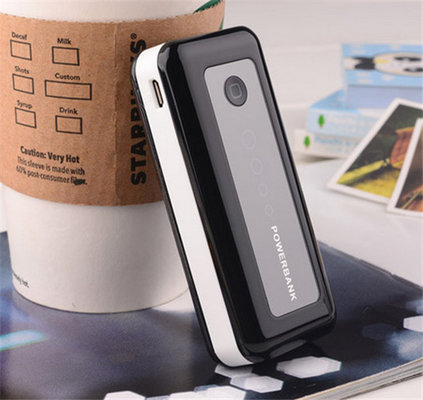 universal Cell Phone Power Bank 4000MAH Li - polymer mobile charger