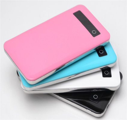 Slim 4000mah Rechargeable Power Bank Emergency With Lithium Batteries