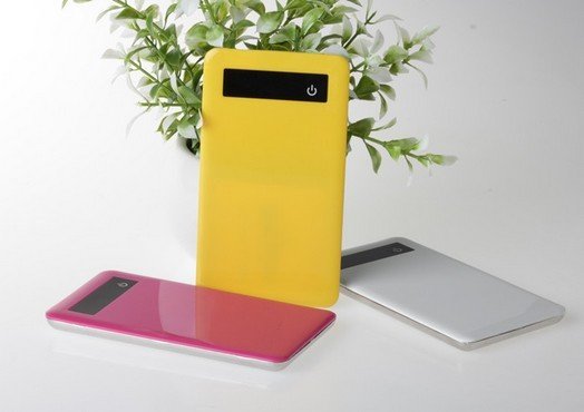 Slim 4000mah Rechargeable Power Bank Emergency With Lithium Batteries