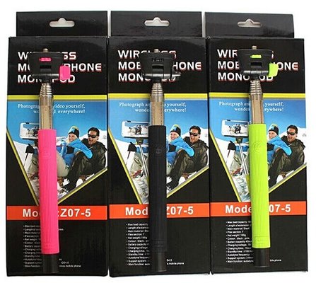Handheld Selfie Bluetooth cell phone holder for monopod , Autodyne
