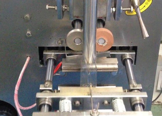 Stable Performance Coffee Bean Packing Machine / Vertical Pouch Packing Machine