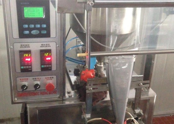 Stable Running Automatic Sauce Packing Machine XY-60CJ For Ketchup / Honey