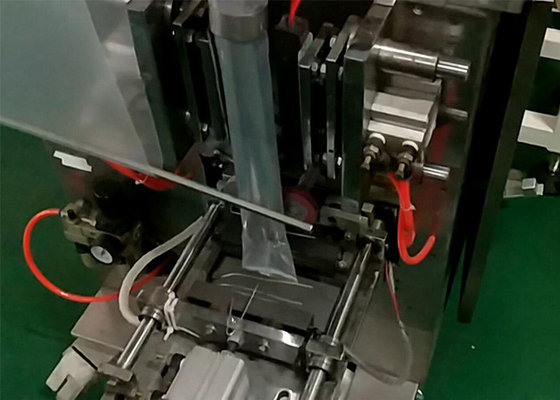 High Precise Hardware Counting Packing Machine , Automatic Nail Packing Machine