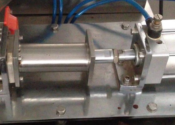 4 Sided Sealing Automatic Pouch Packaging Machine 30-60 Bags/min Working Speed