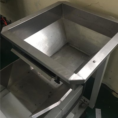 XY-A 10 Heads Snack Food Packaging Machine Quantitative Weighing For Granules