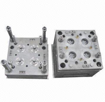 Multi-cavity Precision Injection Mould , Steel S136 Plastic Injection Moulding