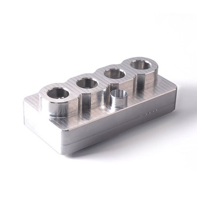 Velocidad 4 piezas que muelen del CNC de AXIS, latón que trabaja a máquina 5 piezas del torno del CNC de AXIS