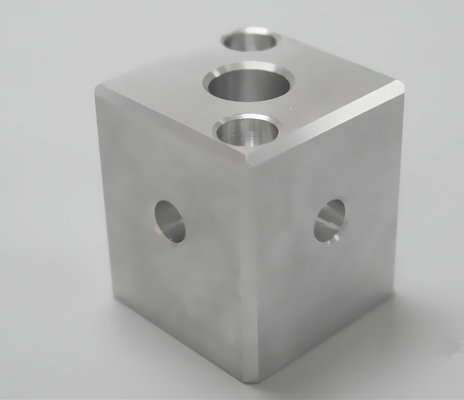 China Alloy / Stainless steel Cnc Milling Machine Process For Medical Device And Models distributor