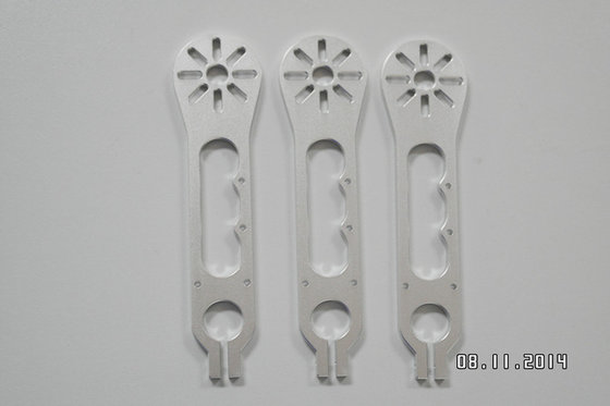 China Alloy 4 Axis Custom CNC Machining Precision Parts Manufacturing , Mold Design distributor