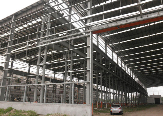 Casa modular prefabricada clara contemporánea, marco de acero galvanizado del invernadero