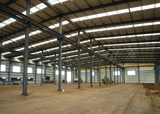 Prefabricated Portal Frame Space Metal Buildings / Prefab Metal Workshop Painted