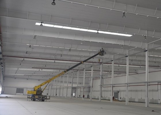 Multiple Span Structural Steel Building Workshop Garage , Pre Built Metal Shops