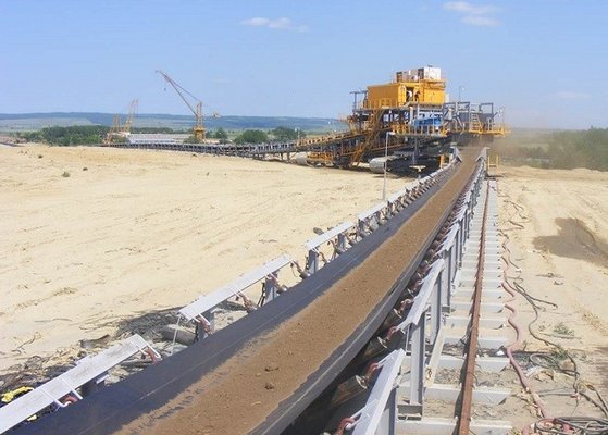 Prefabricated Steel Belt Conveyor Structure Gallery Used For Long Distance Transport