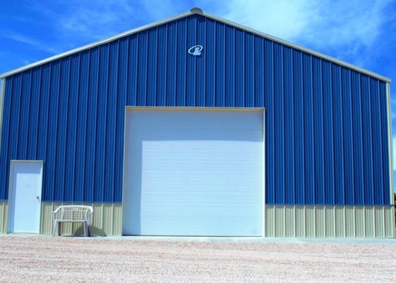 Customized Color Steel Shop Buildings / Pre Fabricated Steel Structure Easy Erection