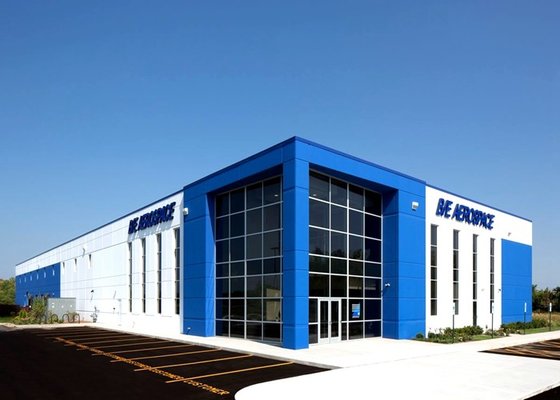 Custom Metal PEB Steel Garage Buildings With Parapet Walls For Storage