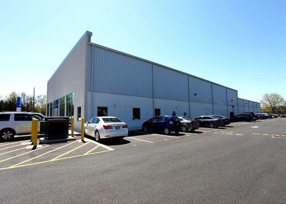 Honda Auto Dealership Peb Steel Structure Workshop With Glass Curtain Wall