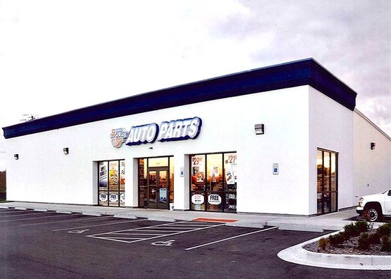 Galvanization Commercial Steel Frame Buildings For Aftermarket Auto Parts Retail